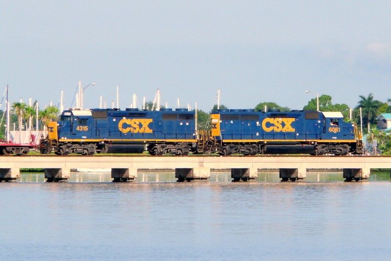 CSX 4315 & 6061
